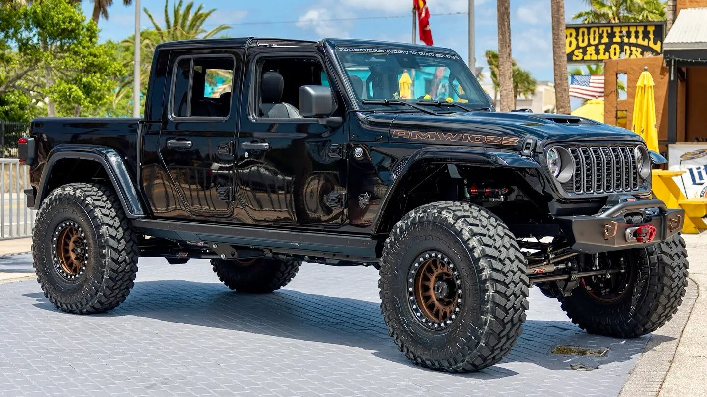 AMW 1025 - America's Most Wanted 4x4