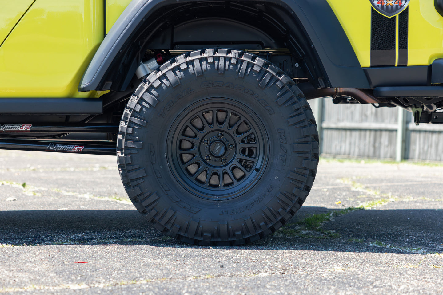 AMW 505 - America's Most Wanted 4x4